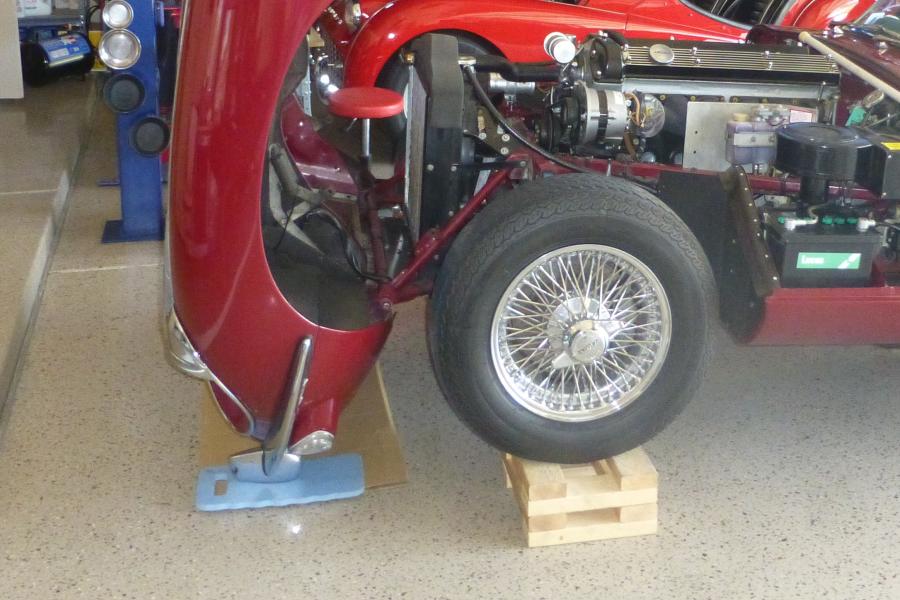 Quick Series 2 bonnet question - E-Type - Jag-lovers Forums