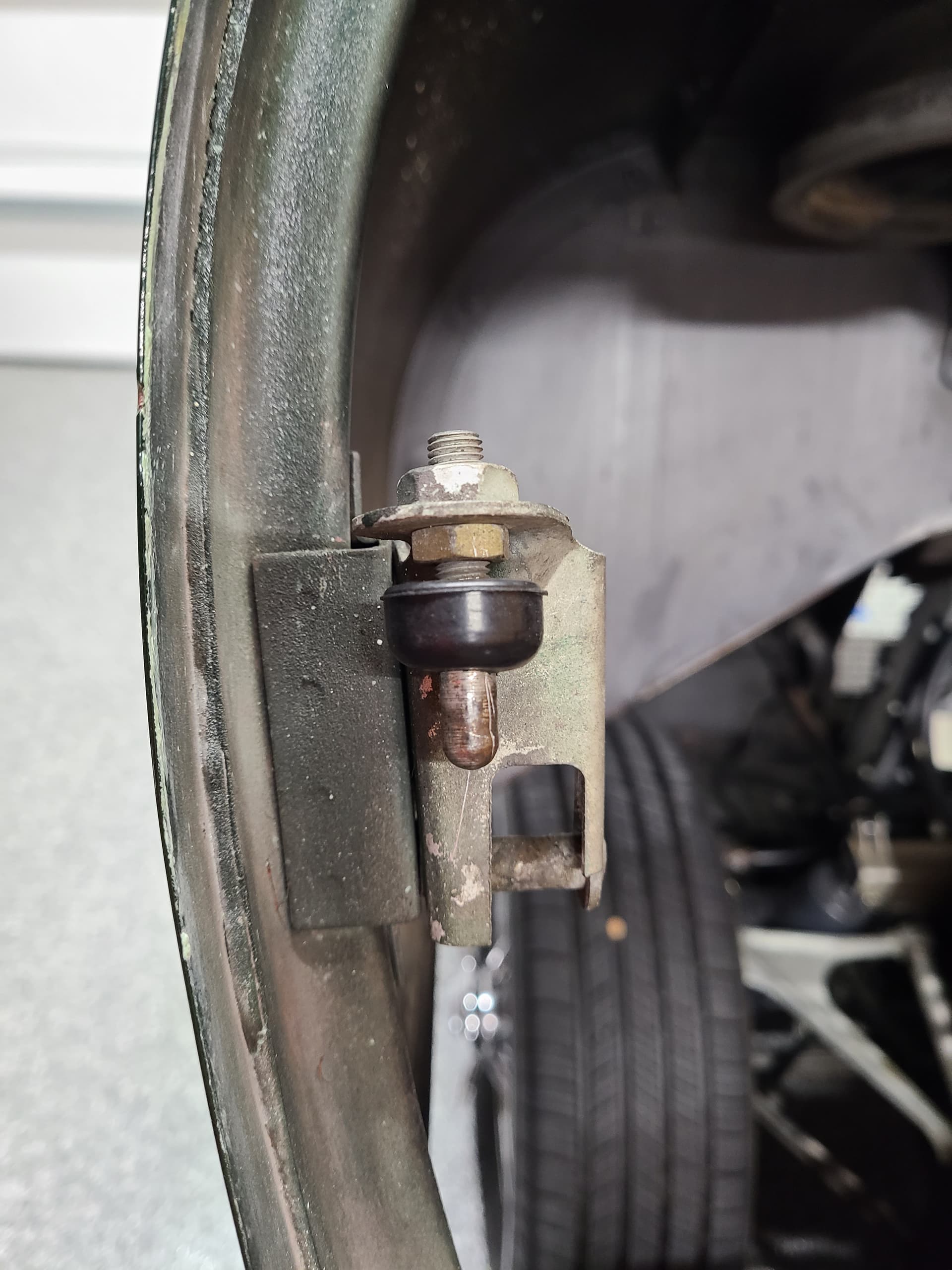 Bonnet locating peg buffer - E-Type - Jag-lovers Forums