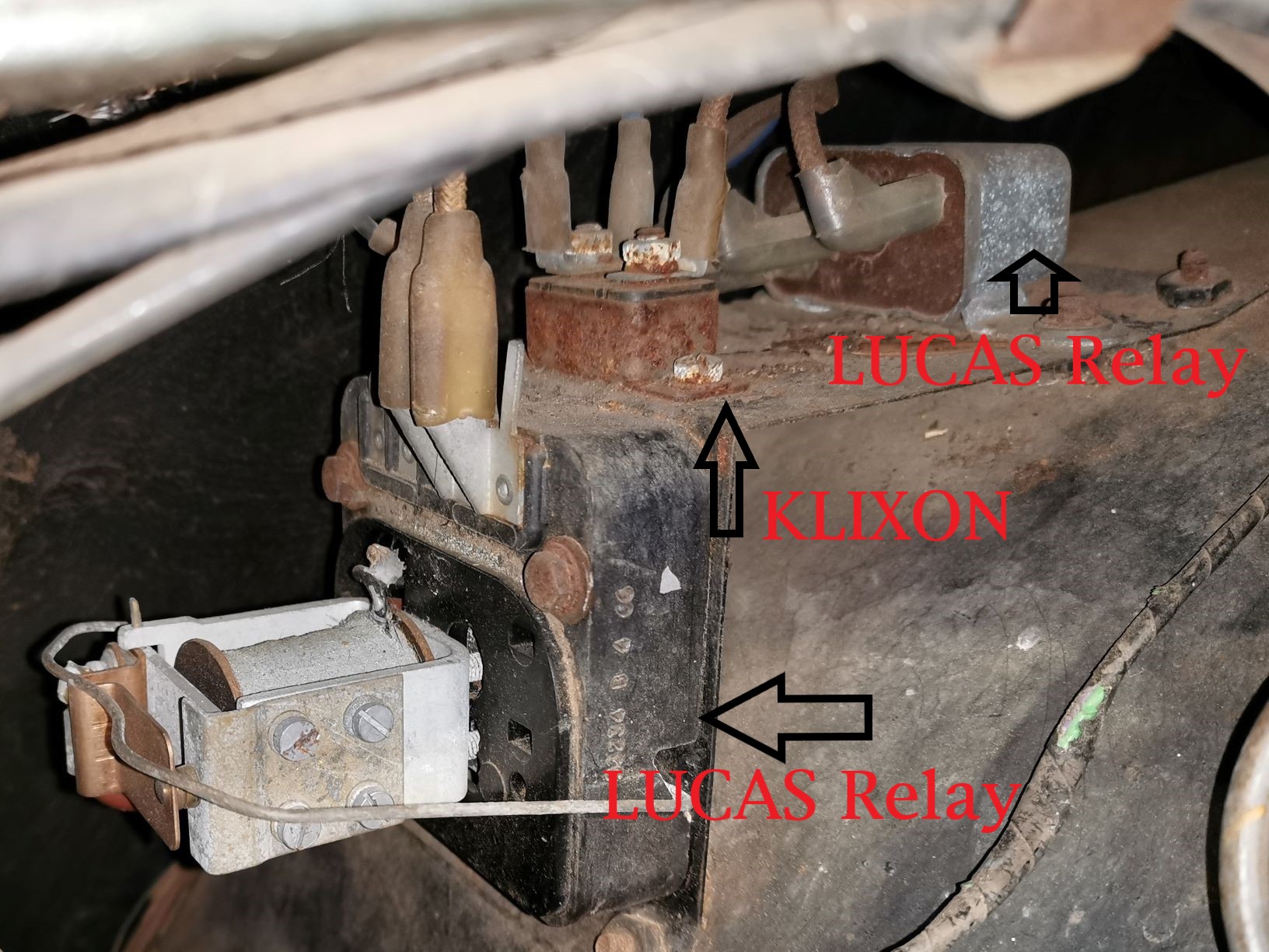 Lucas 6RA 33247b electric window lift relay, Jaguar 420G - Saloons ...