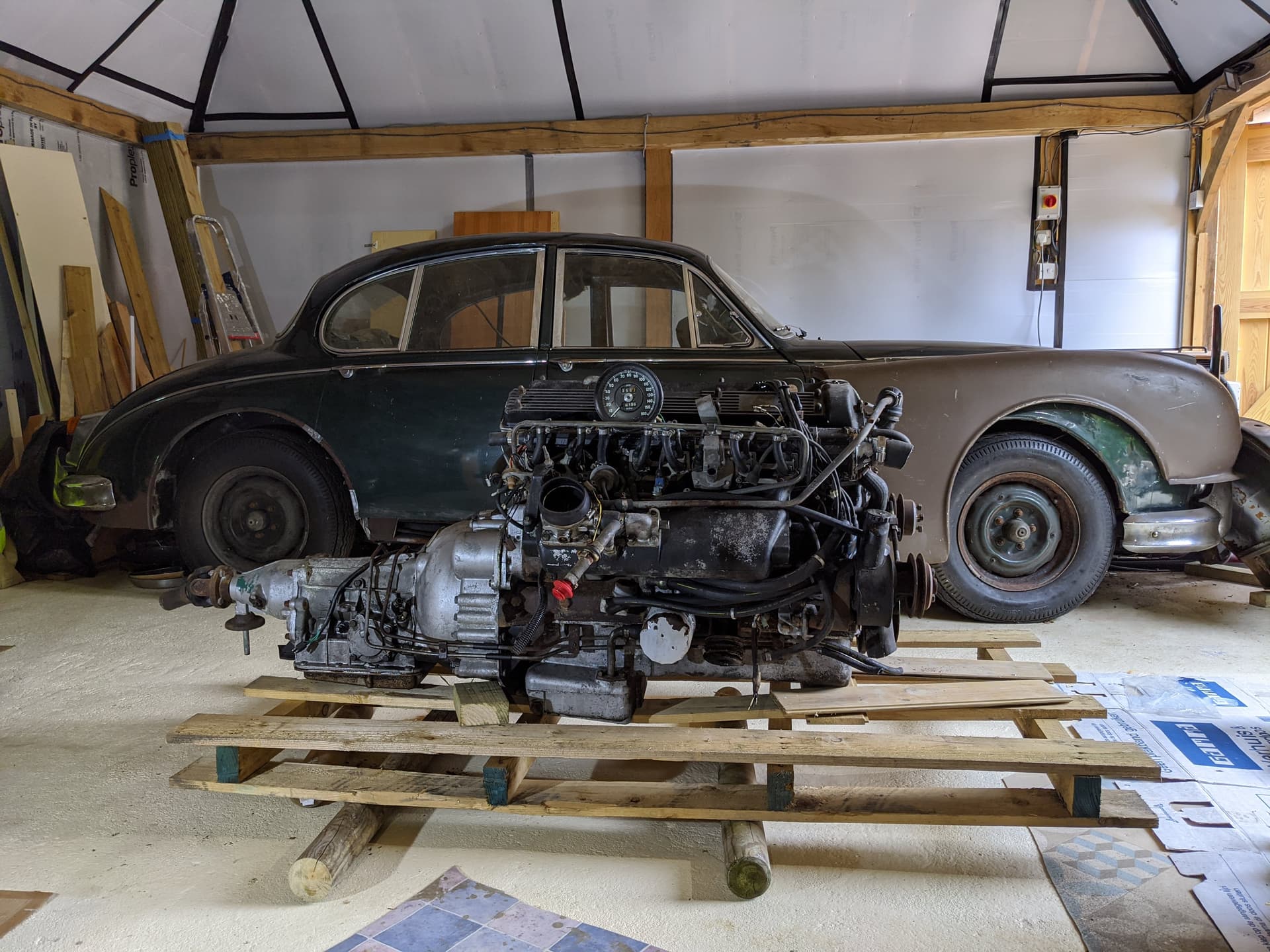 Show us your workshop! Or show us your workshop library! - Page 4 - XJ ...