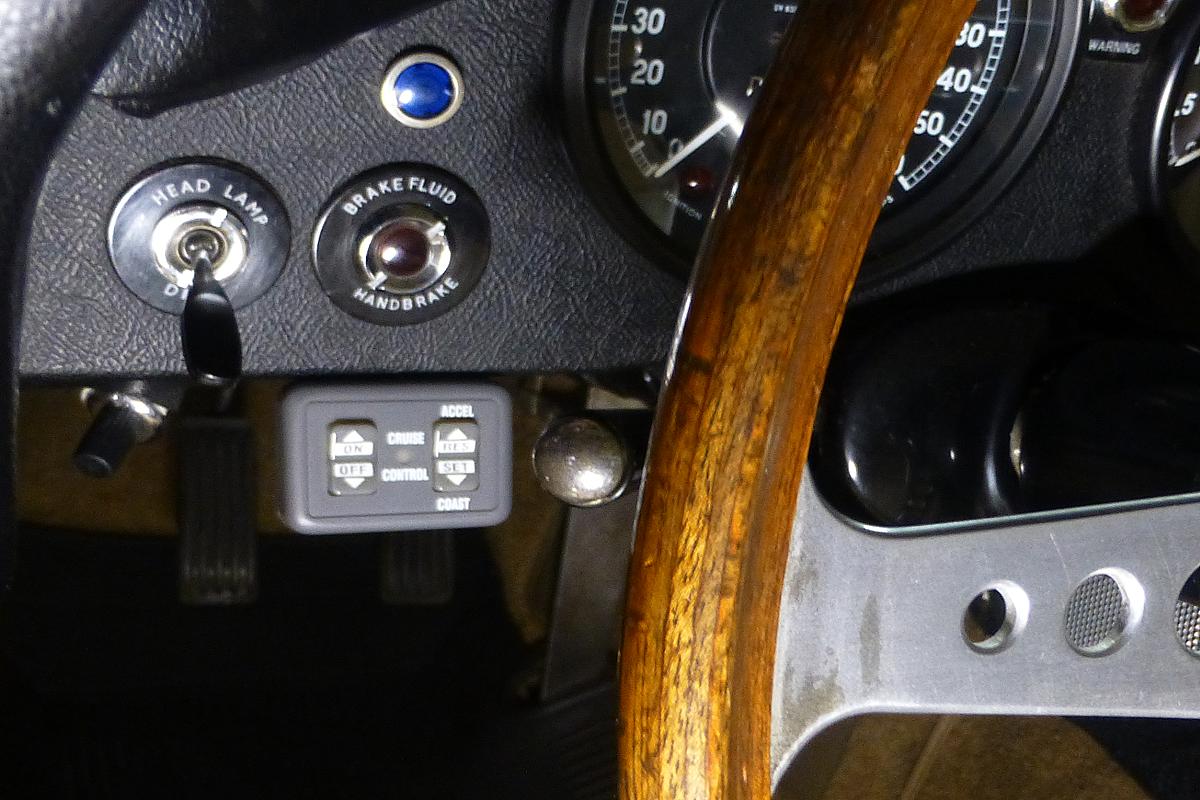 Indicator light for radiator fan circuit - E-Type - Jag-lovers Forums