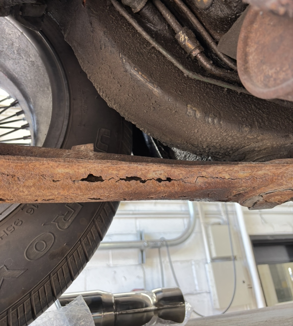 Radius arm replacement - XJ-S - Jag-lovers Forums