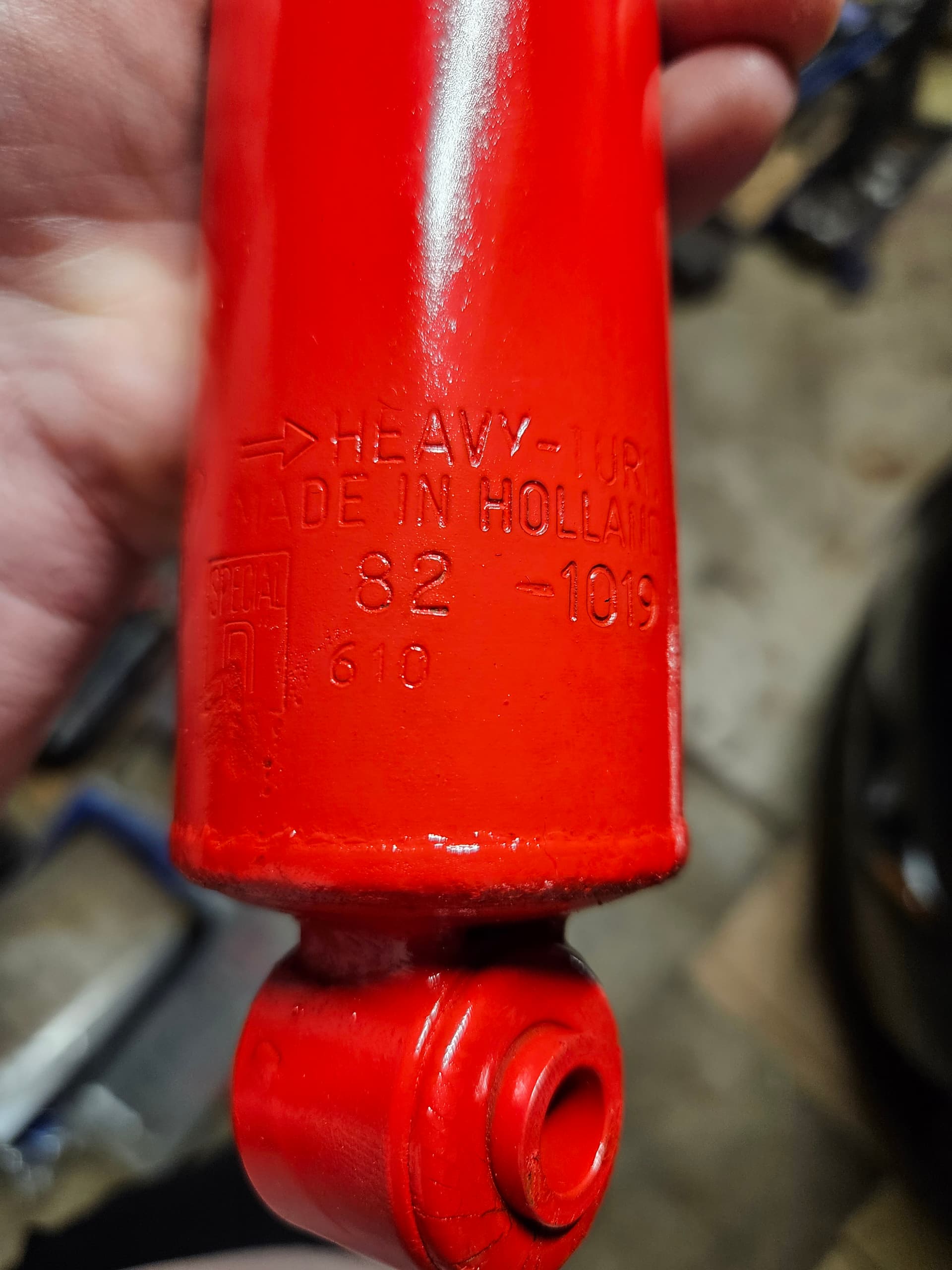 [SOLD] Koni Red Shock Set $250 Delivered - Classifieds - Jag-lovers Forums