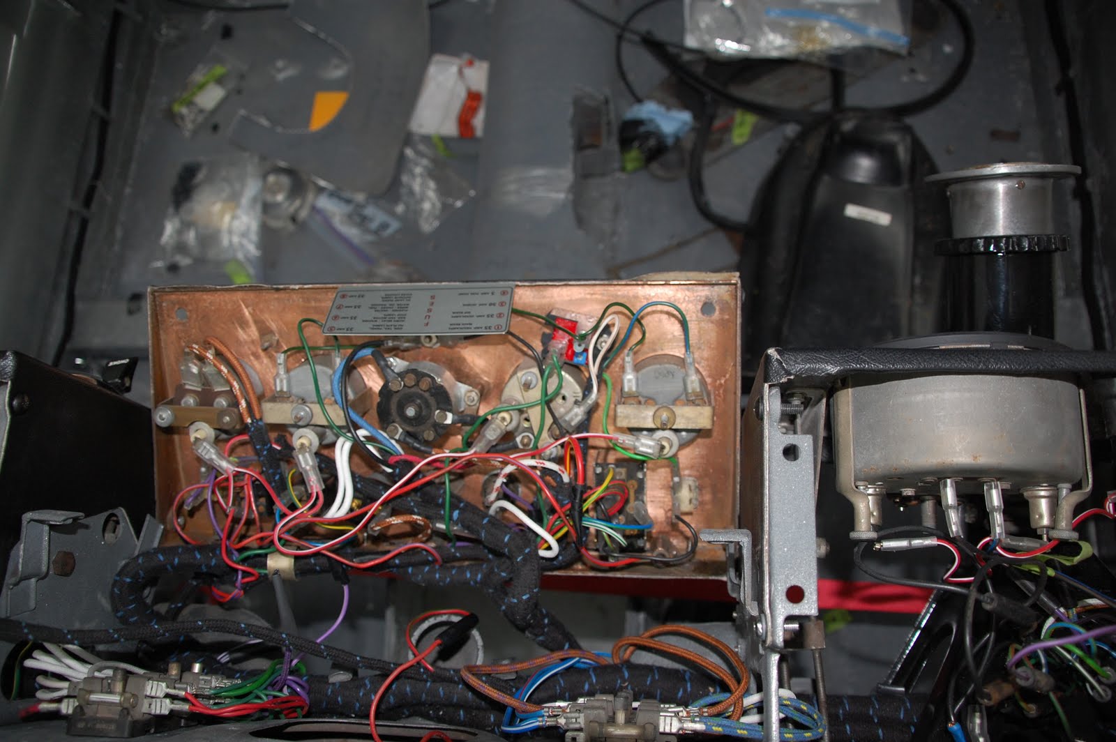 Anyone have a picture of the harness layout Series 1 - E-Type - Jag ...