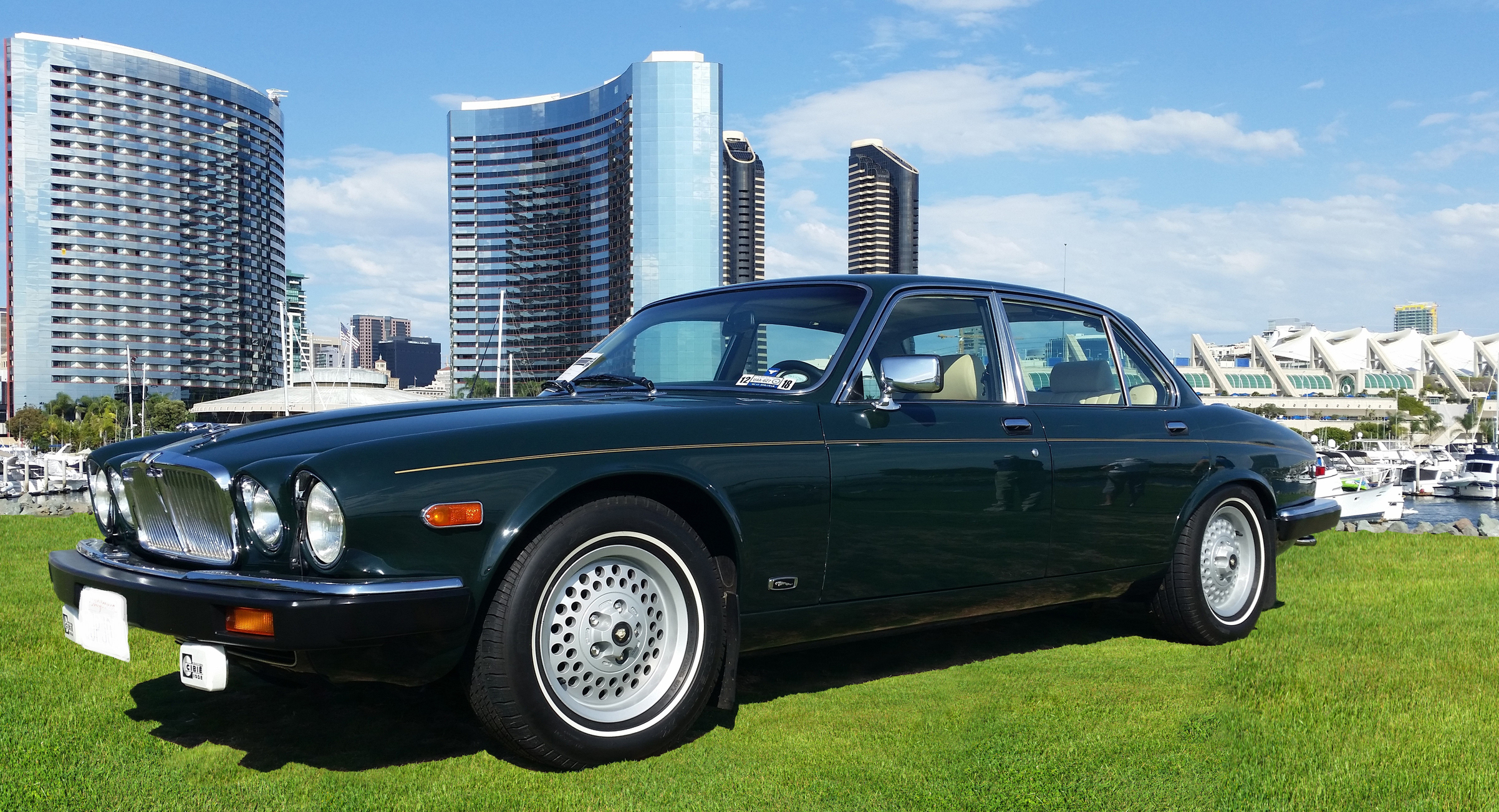 Finally, after 15 years and some divagations... my XJ6 - XJ - Jag ...