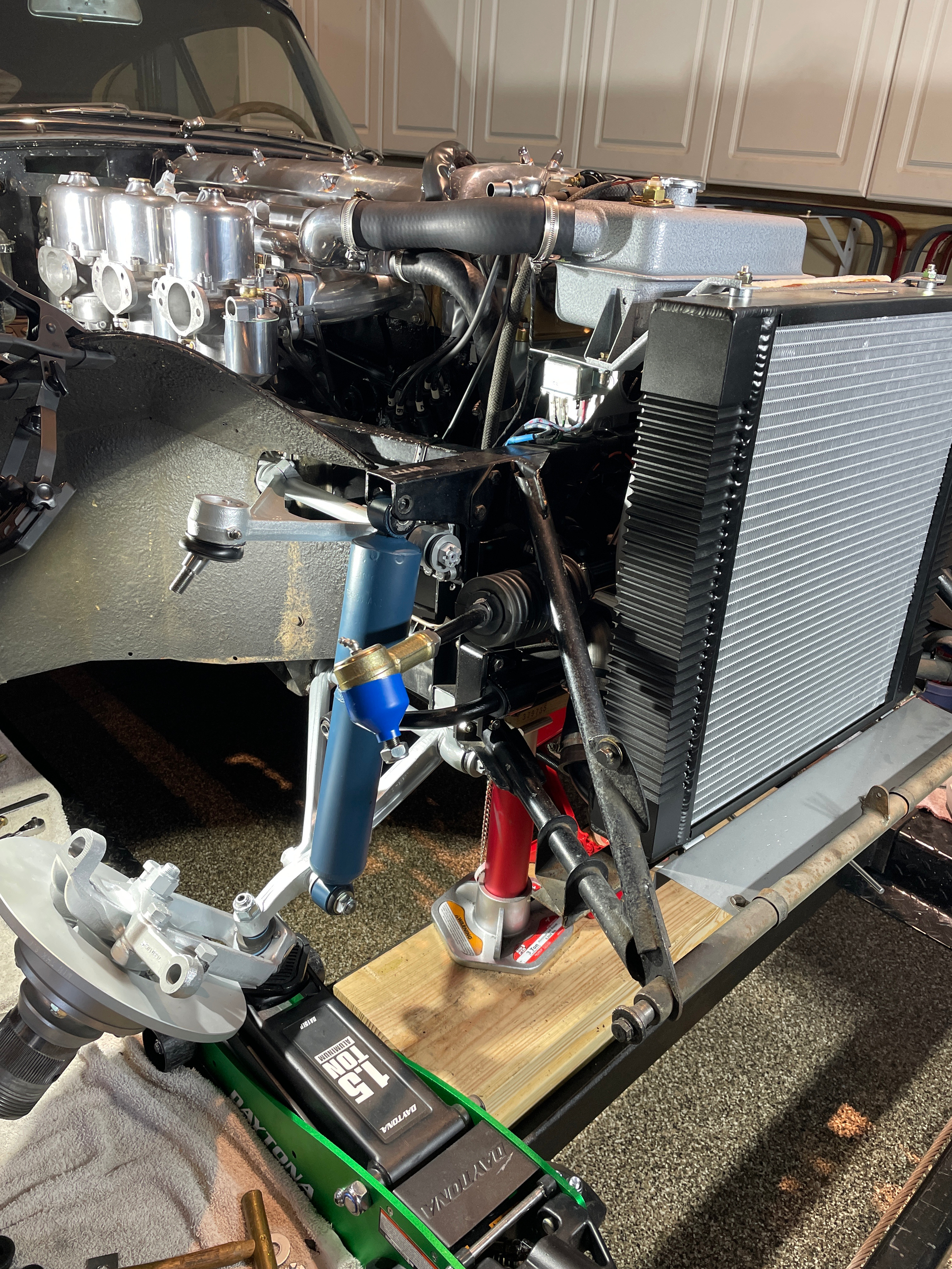 Putting load back on torsion bars - E-Type - Jag-lovers Forums