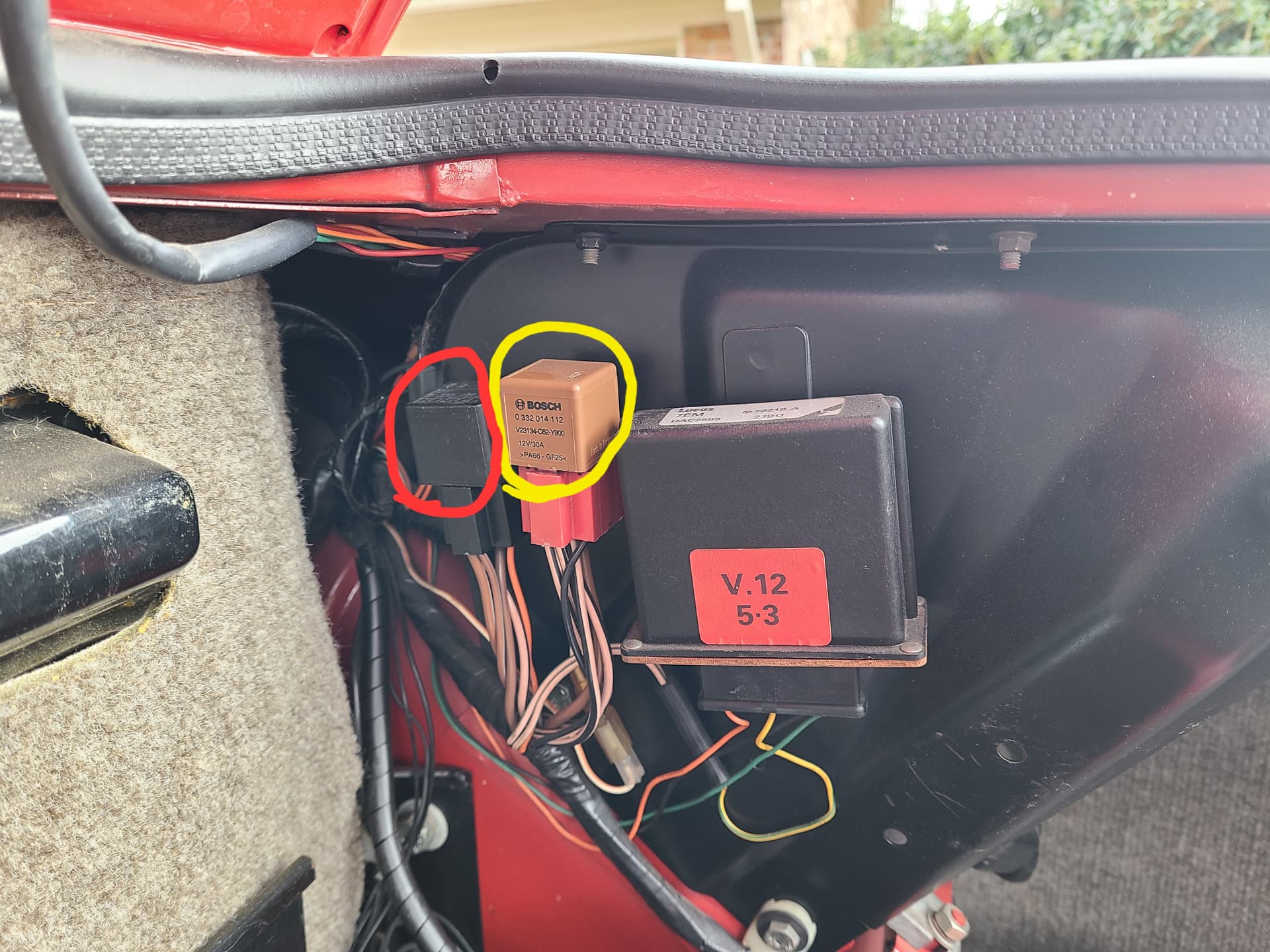 E46 Fuel Pump Relay Removal at Leo Gilruth blog