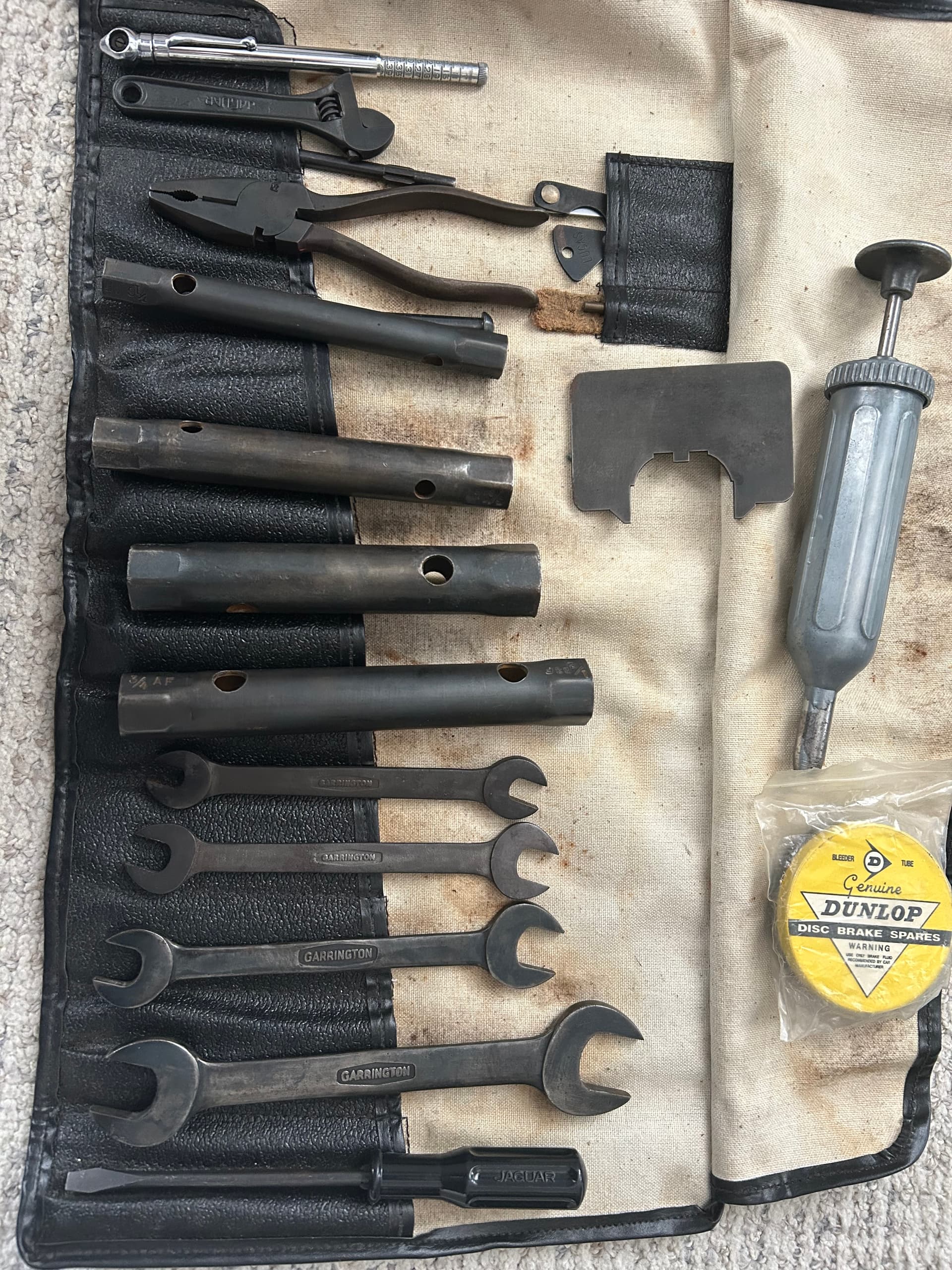 E-Type Tool Roll - E-Type - Jag-lovers Forums