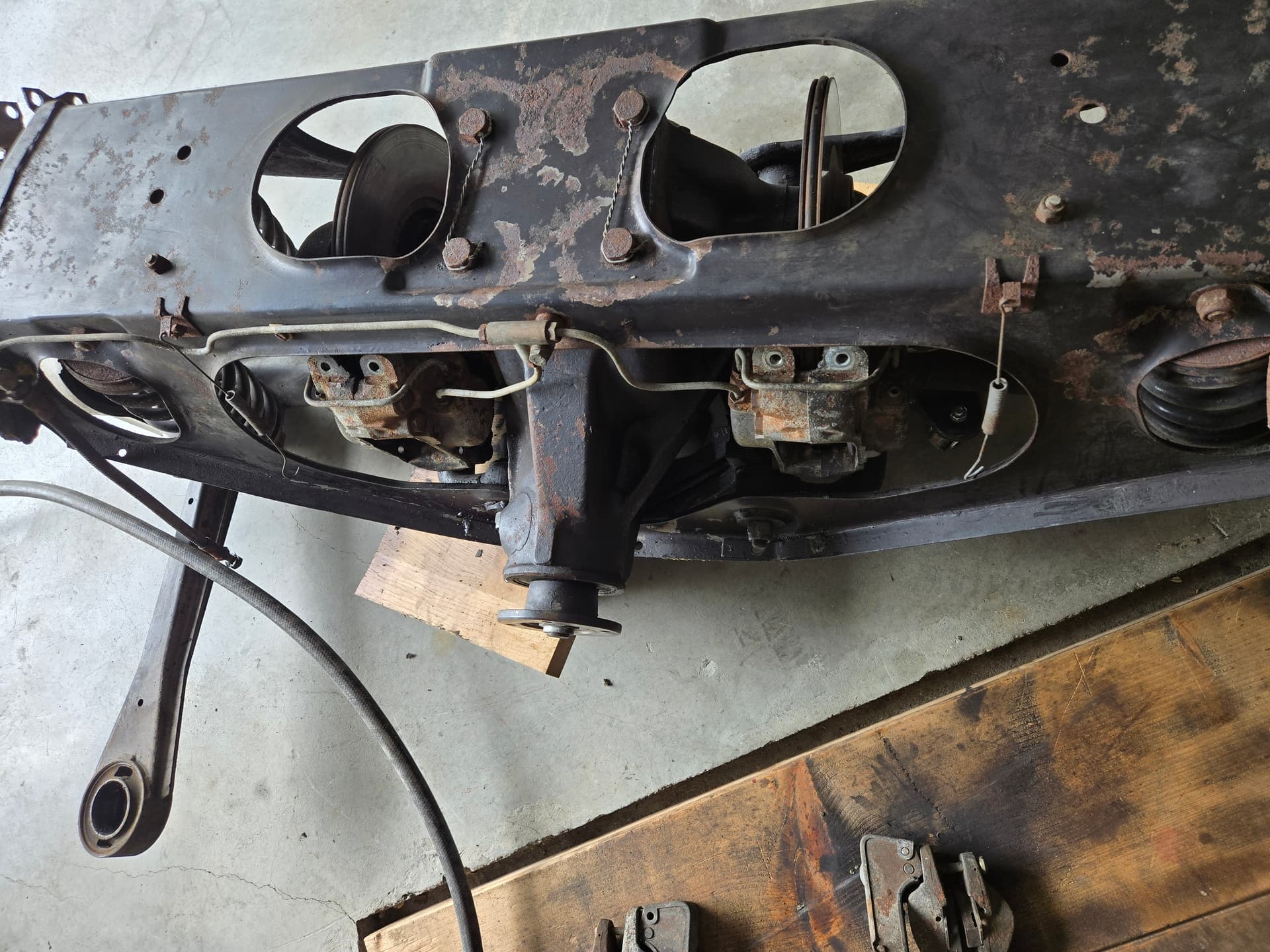 XJ12 S1 - Bringing back to live sleeping beauty after almost 50 years - Page 2 - XJ - Jag-lovers ...