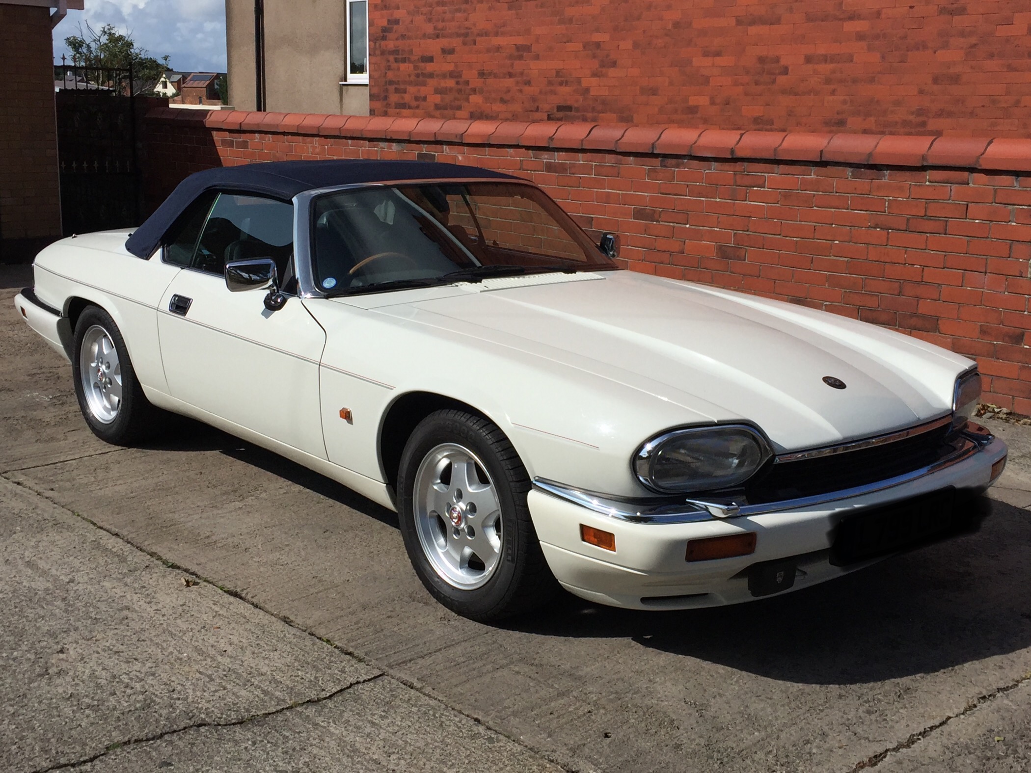Facelift Convertible in white - XJ-S - Jag-lovers Forums
