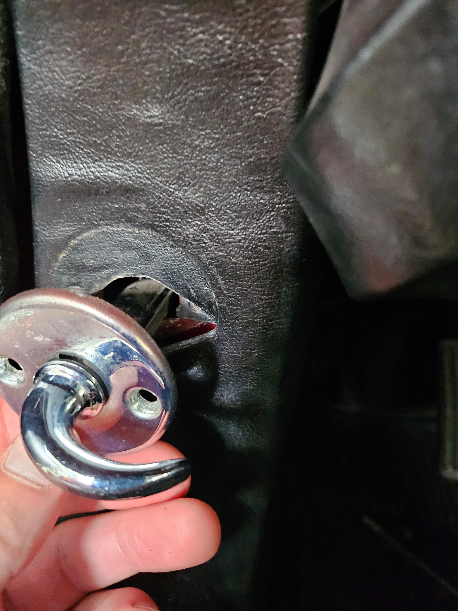 Bonnet Latch Removal - E-Type - Jag-lovers Forums