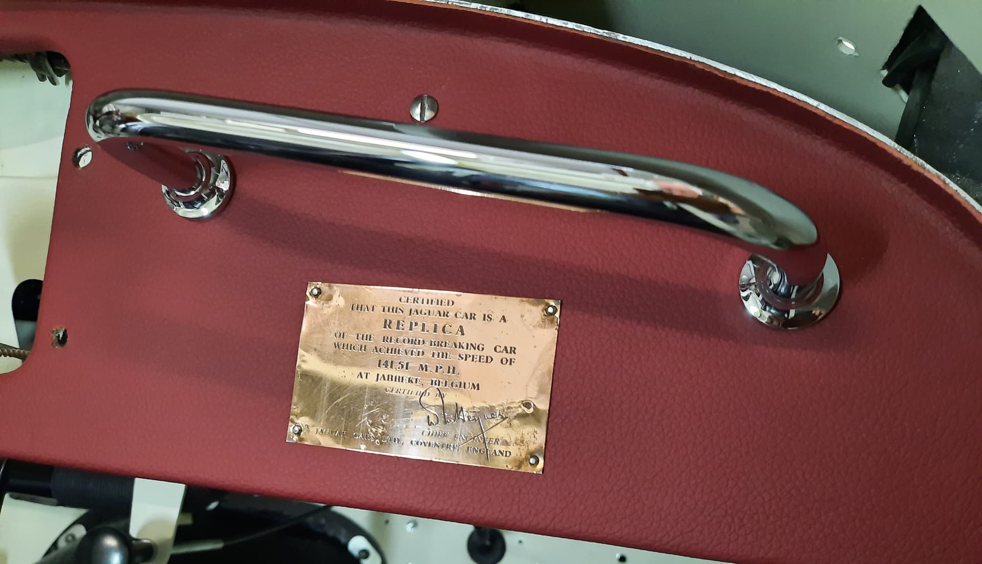 Second World Record dash placard image - XK - Jag-lovers Forums