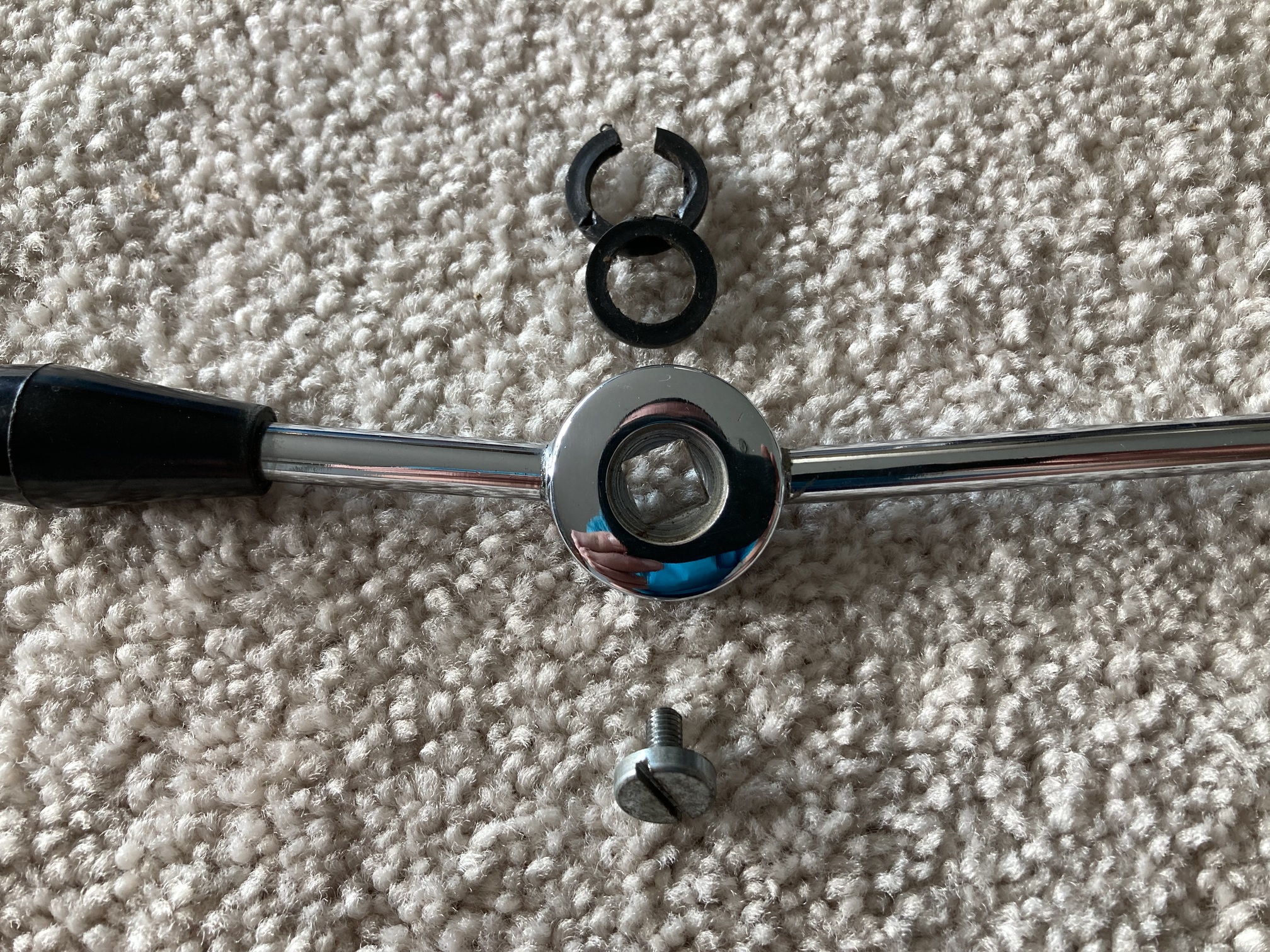 74 E Type Seat Adjusting Lever Question - E-Type - Jag-lovers Forums