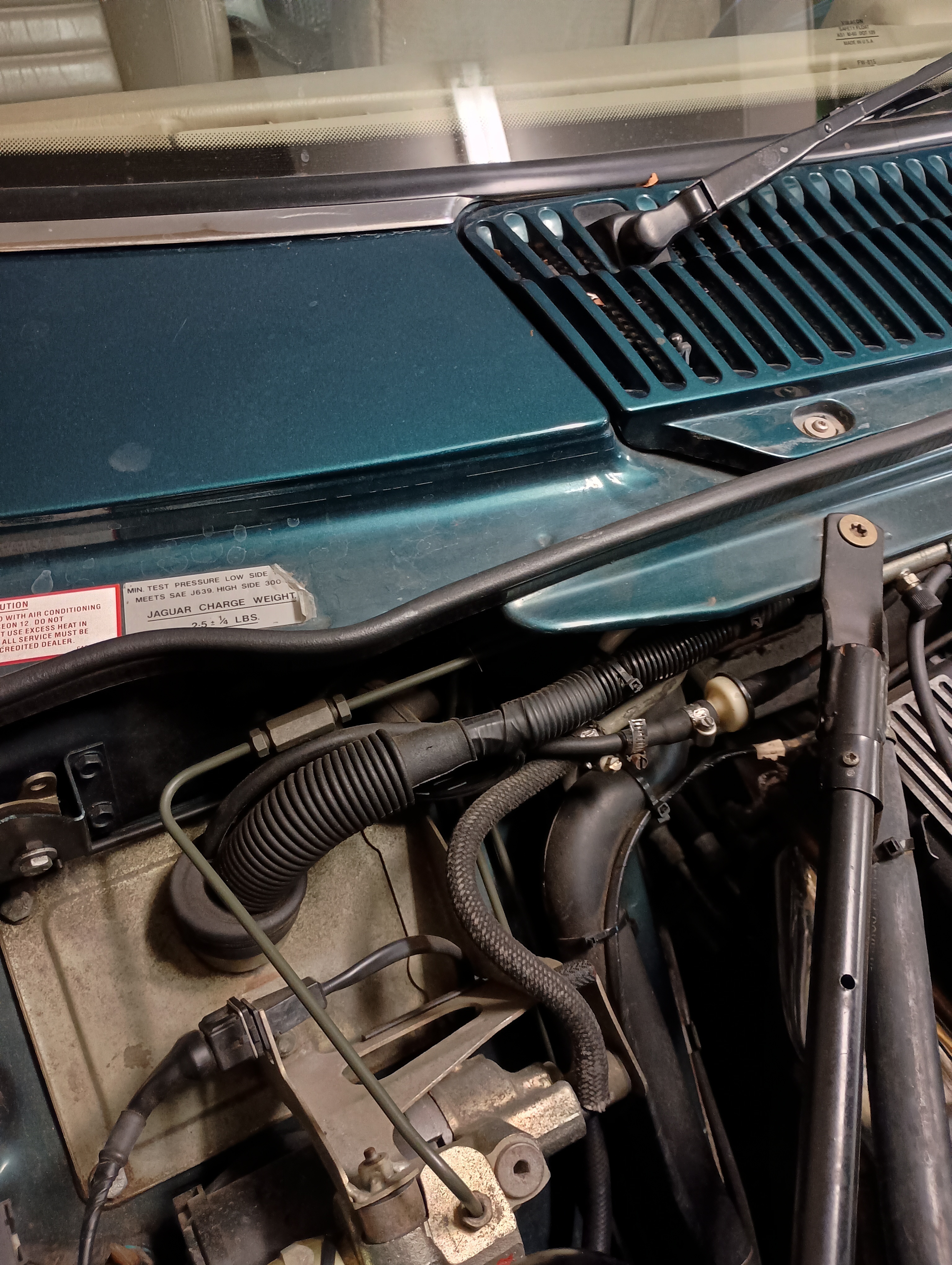 "lean mixture code FF26 California XJS. Purge valve, gas cap?" - XJ-S ...