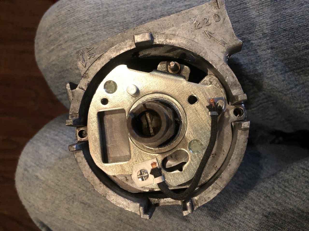 Broken screw in distributor - E-Type - Jag-lovers Forums