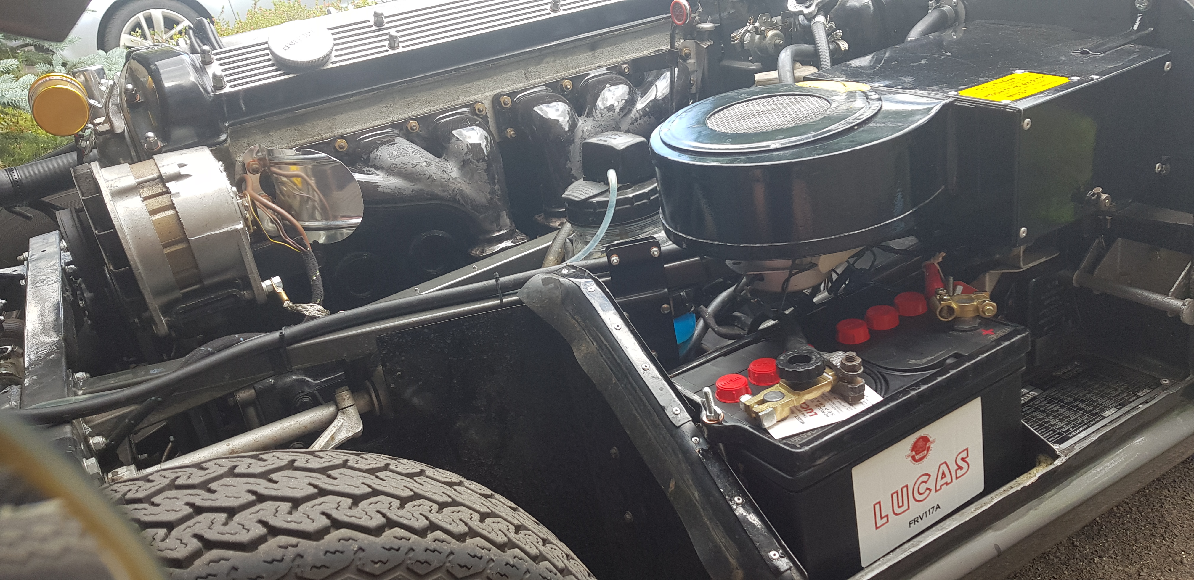 [E-Type] battery type - E-Type - Jag-lovers Forums