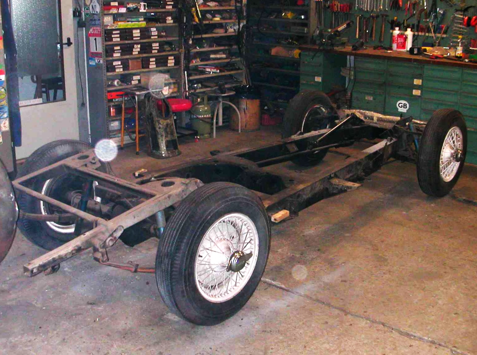 Removing XK120 FHC (Or Really Any XK) Body From Chassis - XK - Jag ...