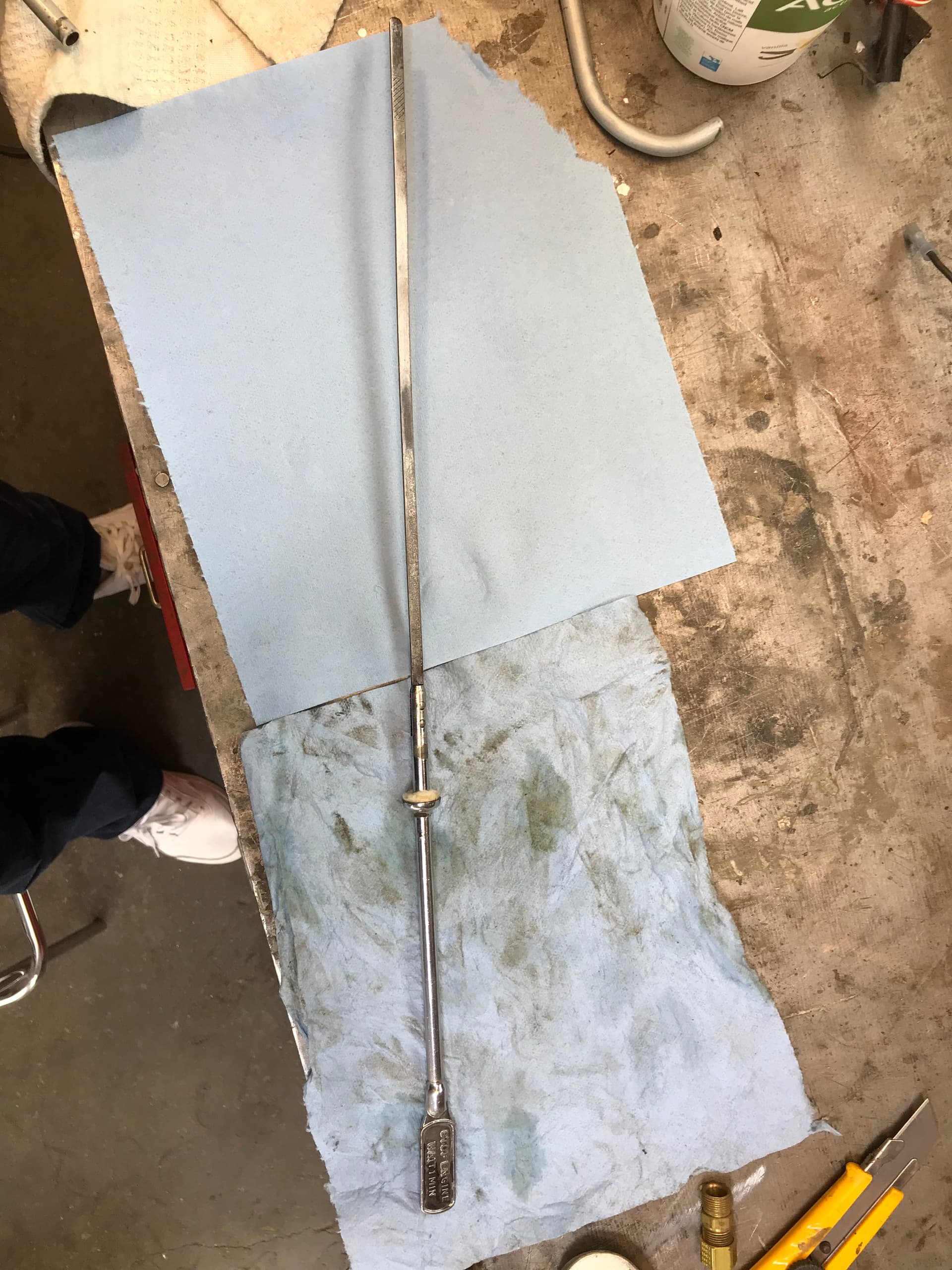 Wrong dipstick? - Saloons - Jag-lovers Forums