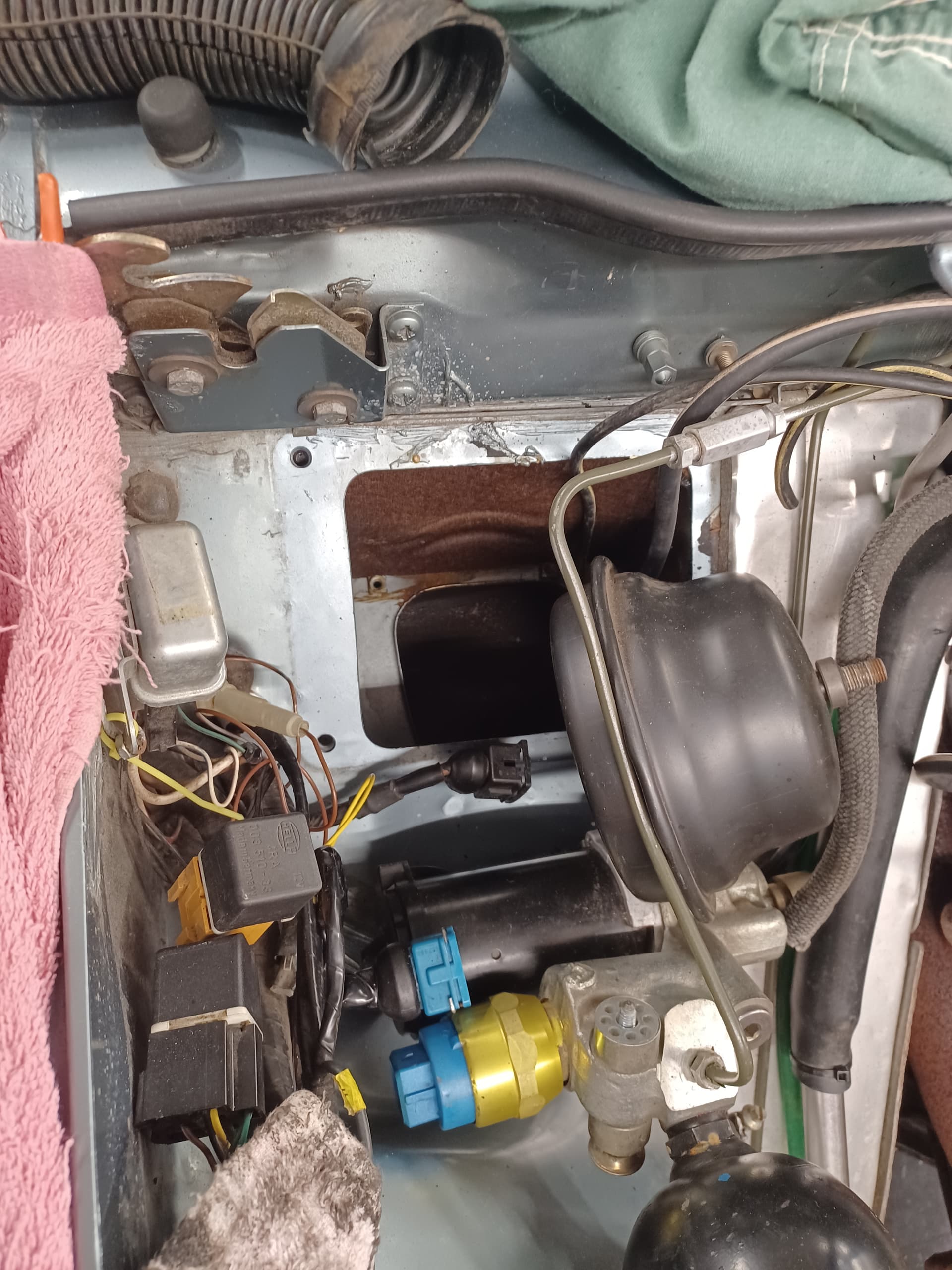 Mobeck Distributorless EFI going into a Marelli v12 - XJ-S - Jag-lovers ...