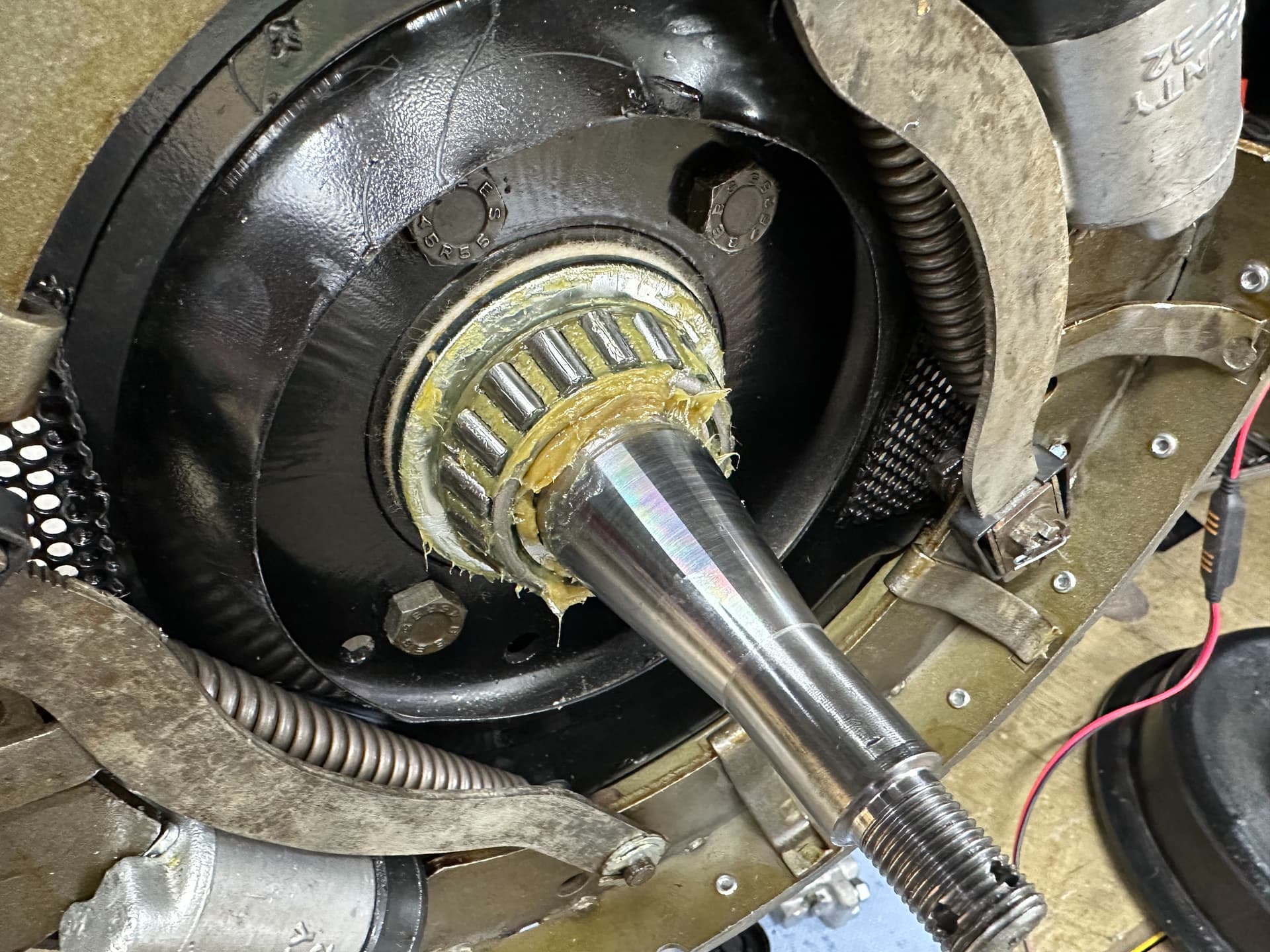 Front hub adjustment problem - XK - Jag-lovers Forums