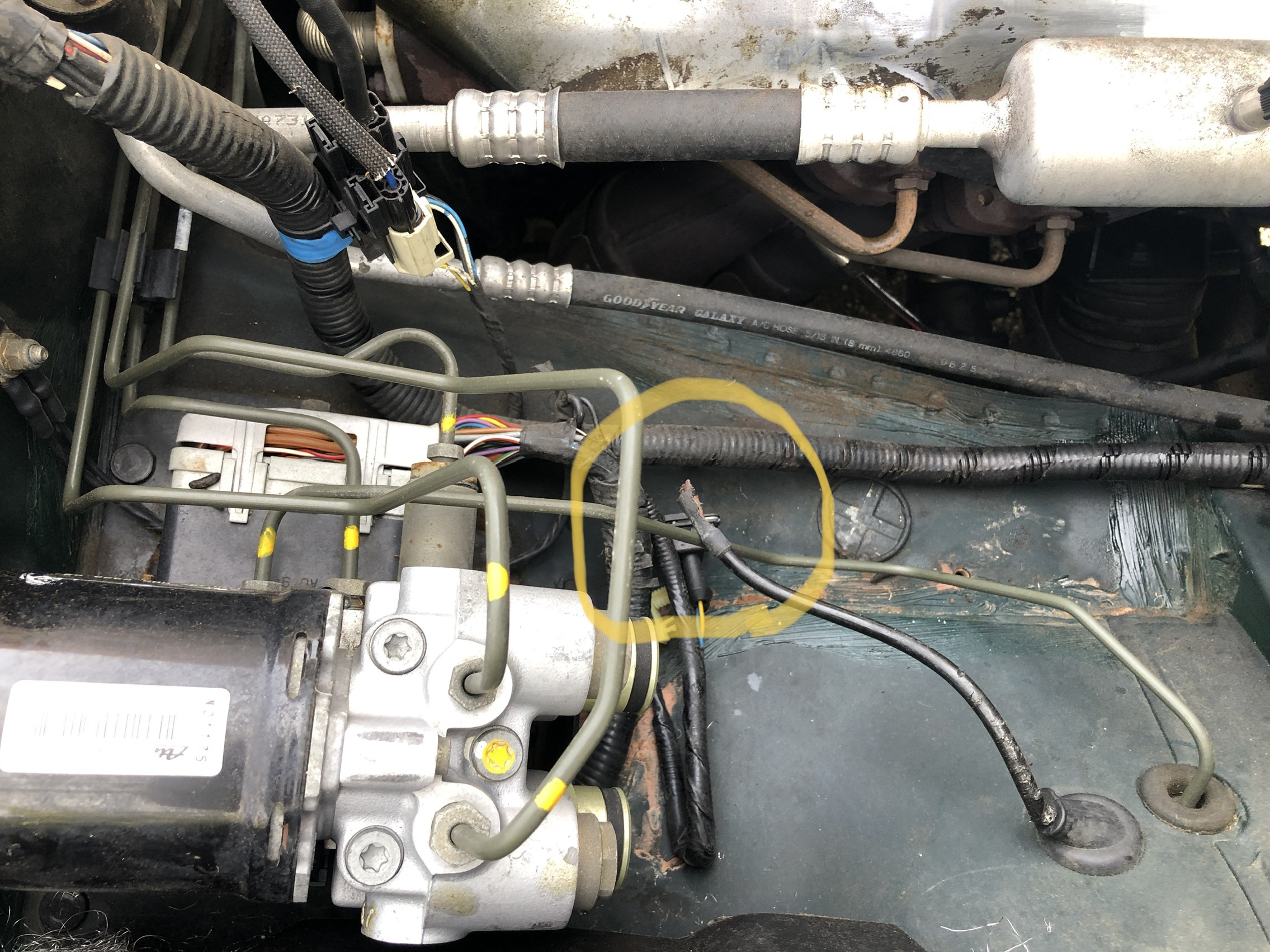 Unknown wire? need help to identify - X300 - Jag-lovers Forums