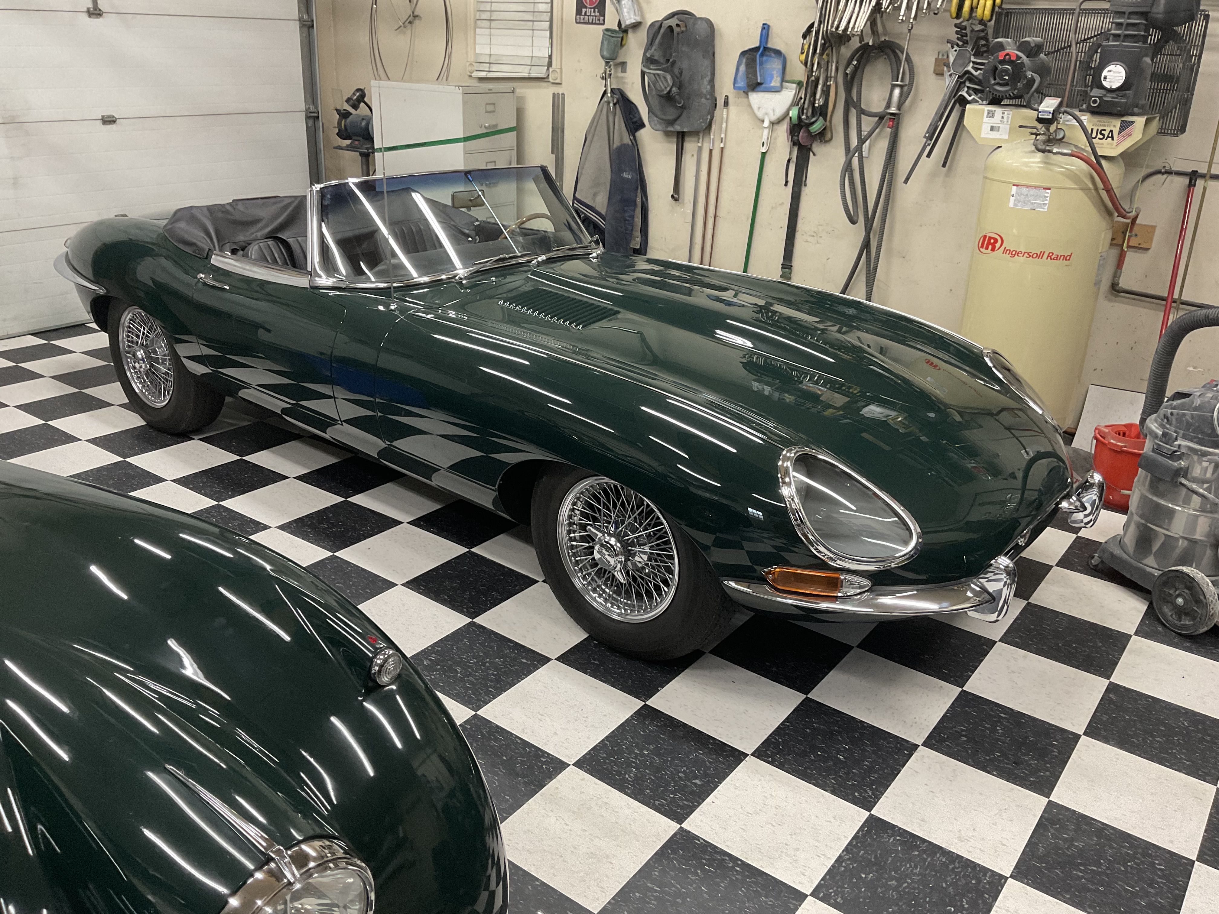 Best shade of green you've ever seen on an E-type? Pictures, please ...