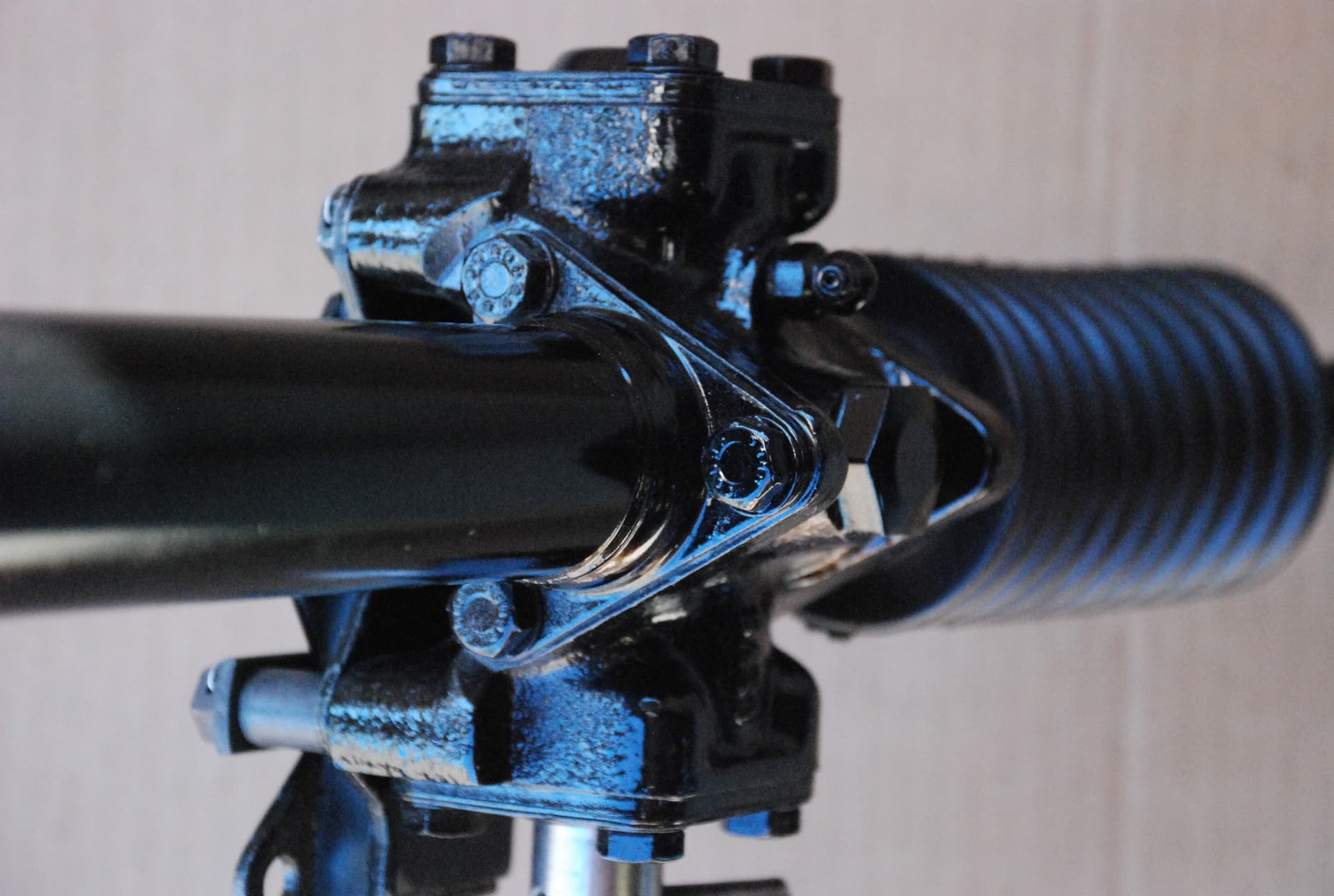 XK140 OTS steering rack - difference between LHD and RHD - XK - Jag ...