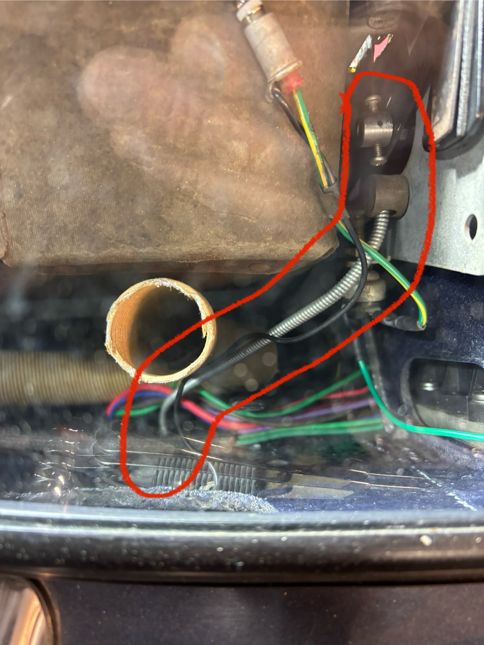 Choke cable routing - E-Type - Jag-lovers Forums