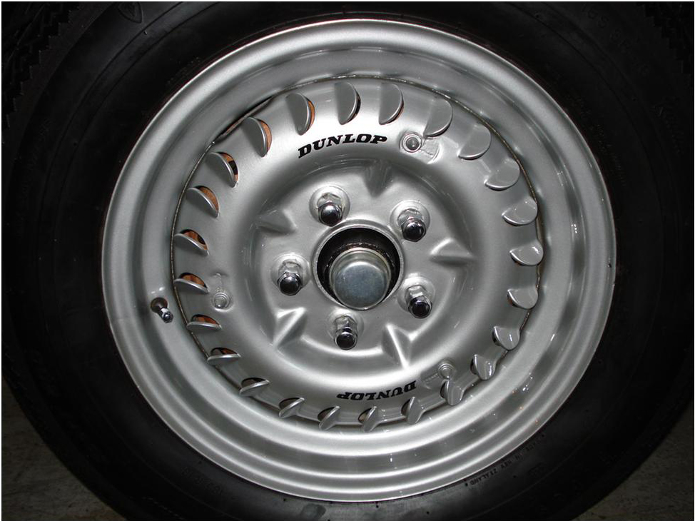 Help in identifying vintage, perhaps Dunlop, vented racing wheels from ...